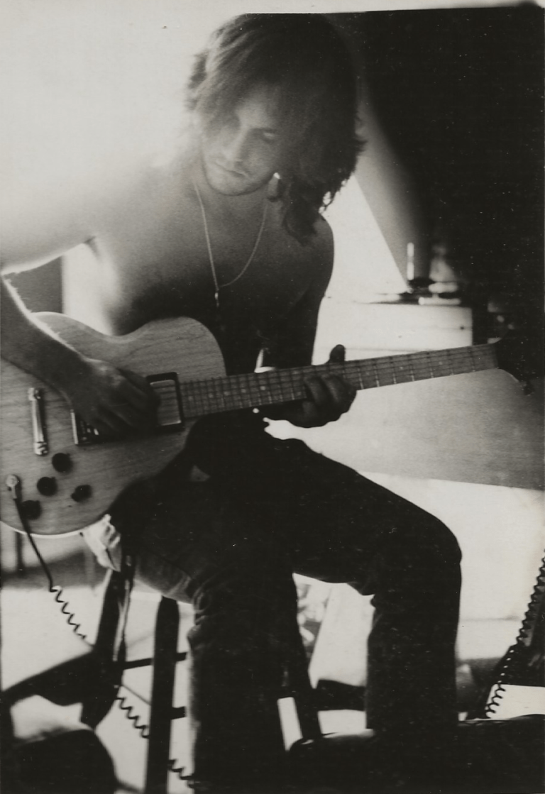 Craig Brooks | Guitarist, Singer, Songwriter